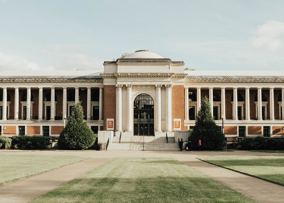 5 Tips To Choosing The Best College For You